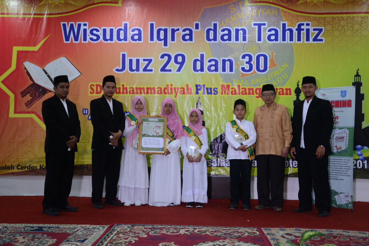 SD Muhammadiyah Plus Malangjiwan Gelar Wisuda Tahfidz dan Launcing Buku Karya Siswa ...