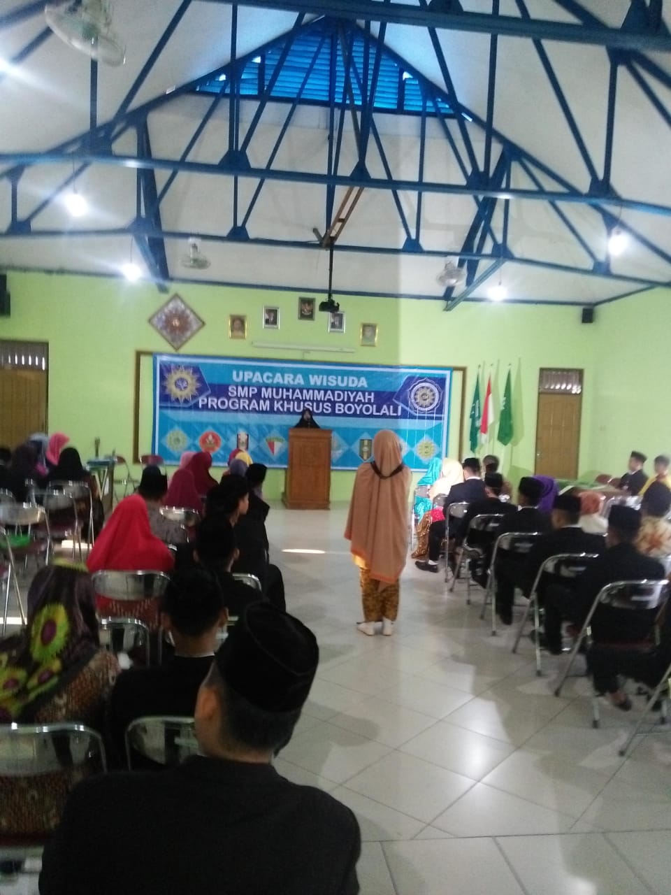 Serasa Sekolah Finlandia : Wisuda Akademik dan Tahfizd SMP Suasana ...