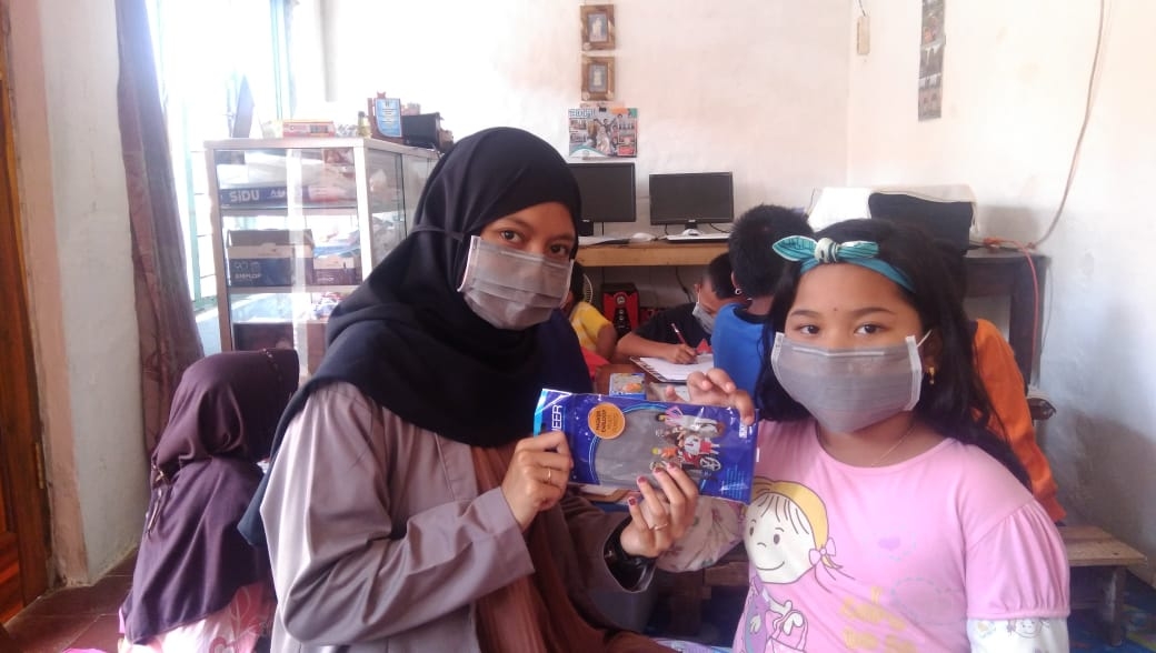 KKN Mahasiswa STMIK MPB Membantu Pembelajaran Siswa dari Rumah ...