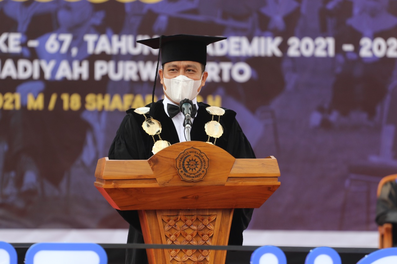 Gelar Wisuda ke 67, UMP Luluskan 1342 Mahasiswa | Muhammadiyah Jateng