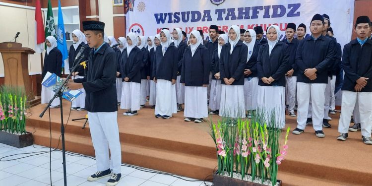 Gelar Wisuda Tahfidz, Tahun Ini Lulusan Tahfidz SMP Muhammadiyah 1 Surakarta Meningkat Tiga Kali ...