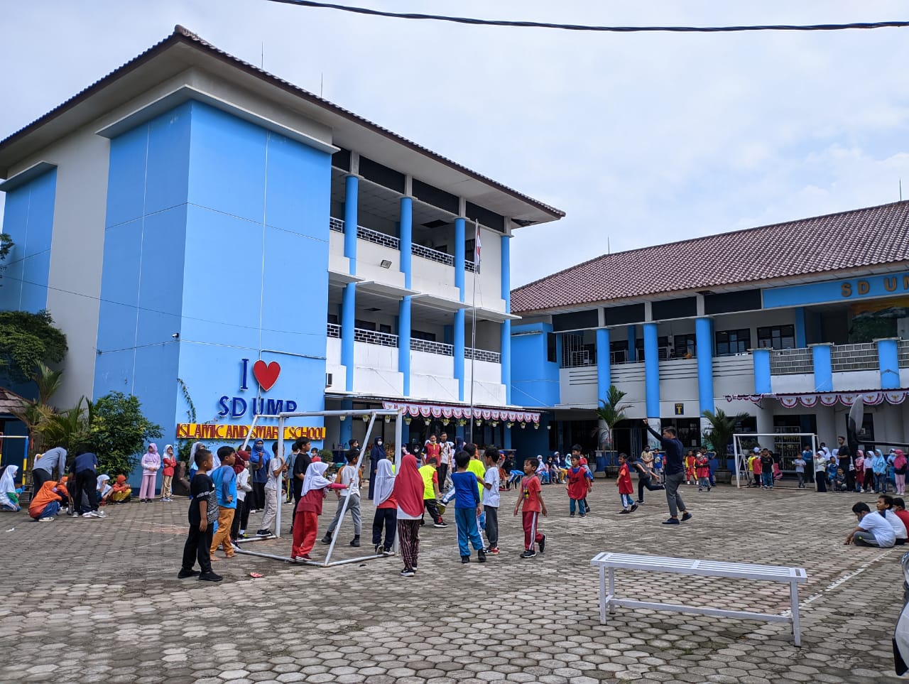 Peringati HUT RI ke-77, SD UMP Gelar Lomba dan Latih Kepemimpinan Siswa ...
