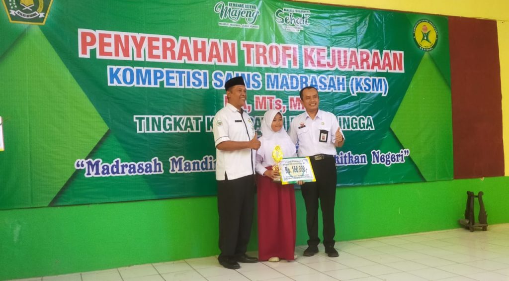 Siswi MI Muhammadiyah Palumbungan Sukses Raih Juara Komperisi Sains Madrasah Tingkat Kabupaten ...