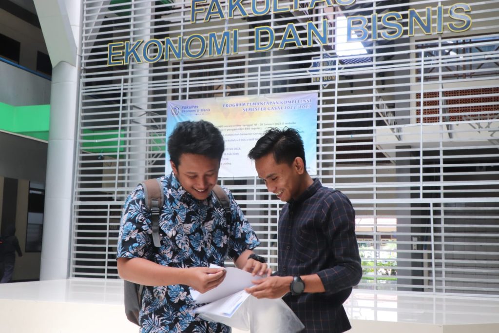 Alhamdulillah! Prodi Ekonomi Pembangunan FEB UMS Raih Akreditasi Unggul ...