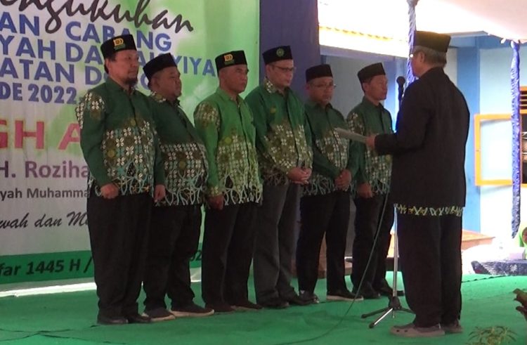 Resmi Dikukuhkan, Berikut Susunan Anggota PCM dan PCA Doro ...