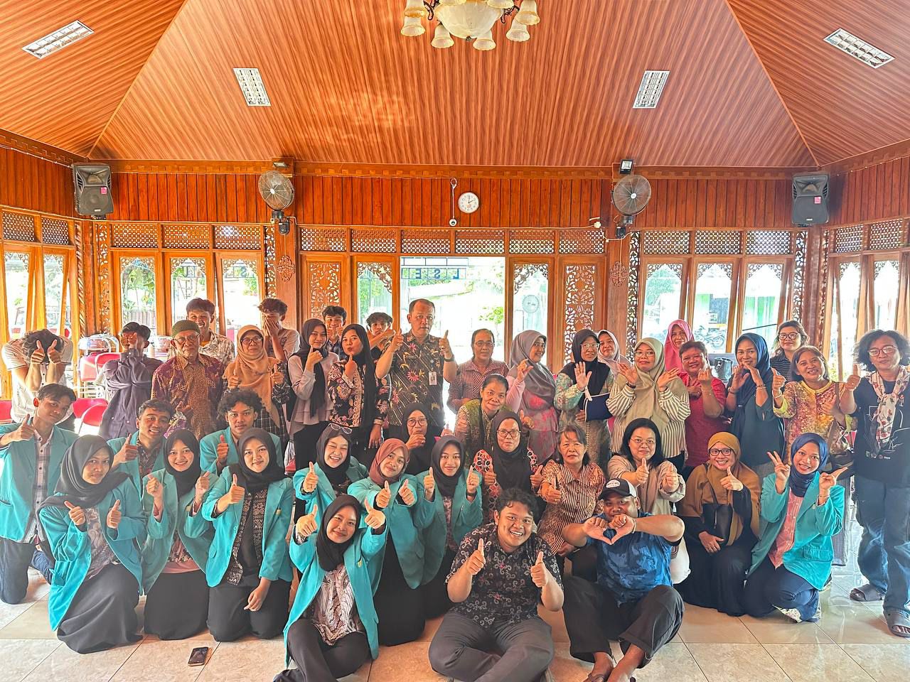 BEM UMS Luncurkan Program Mahasiswa Berdampak: Warga Sewu Dapat Edukasi ...